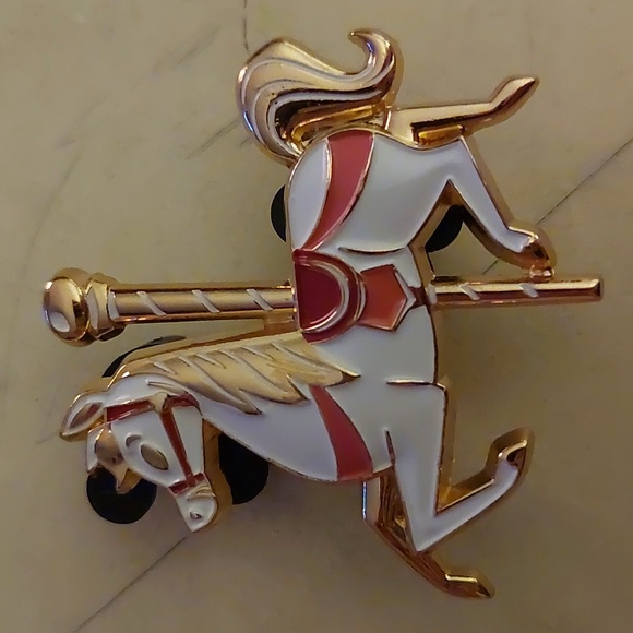 Disney | Jewelry | Disney Minnies Main Attraction Cinderellas Carousel ...